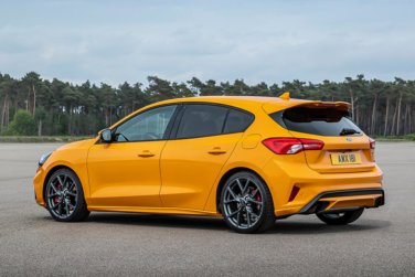 並行輸入 新車｜新型フォード フォーカスST Mk4（2019-）に乗る。日本未導入スポーツモデルの概要・スペック・価格情報。 | ウィズ ...